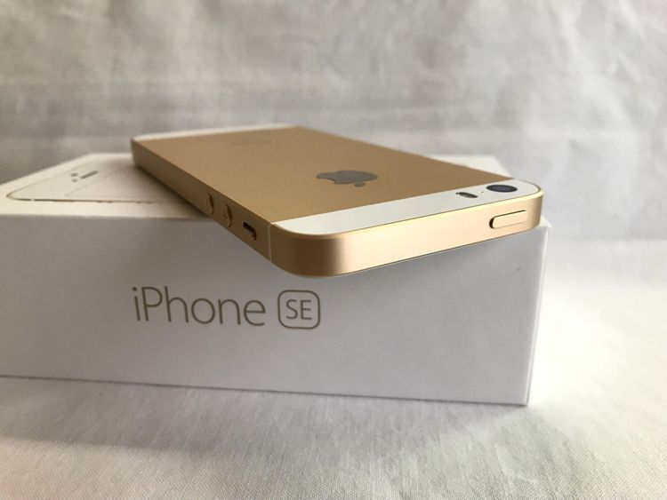 ムスビー｜新品同様 電池100％ iPhoneSE 32GB Gold SIMフリー【iPhone SE SIMフリー（国内版）】￥13,800