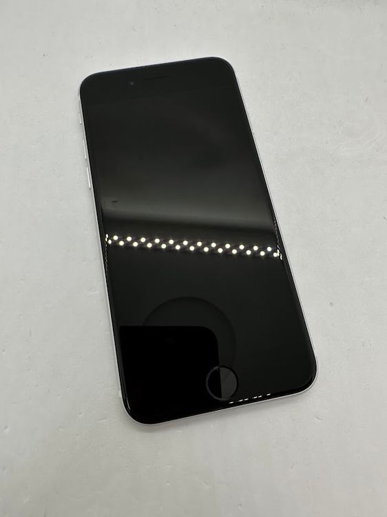 ムスビー｜iPhone SE(第2世代) 64GB ホワイト SIMフリー ドコモ版 バッテリー100％【iPhone SE(第2世代 ...