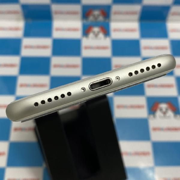 ムスビー｜当日発送可iPhone8 64GB docomo版SIMフリー バッテリー94％【iPhone8 SIMフリー（国内版）】￥18,500