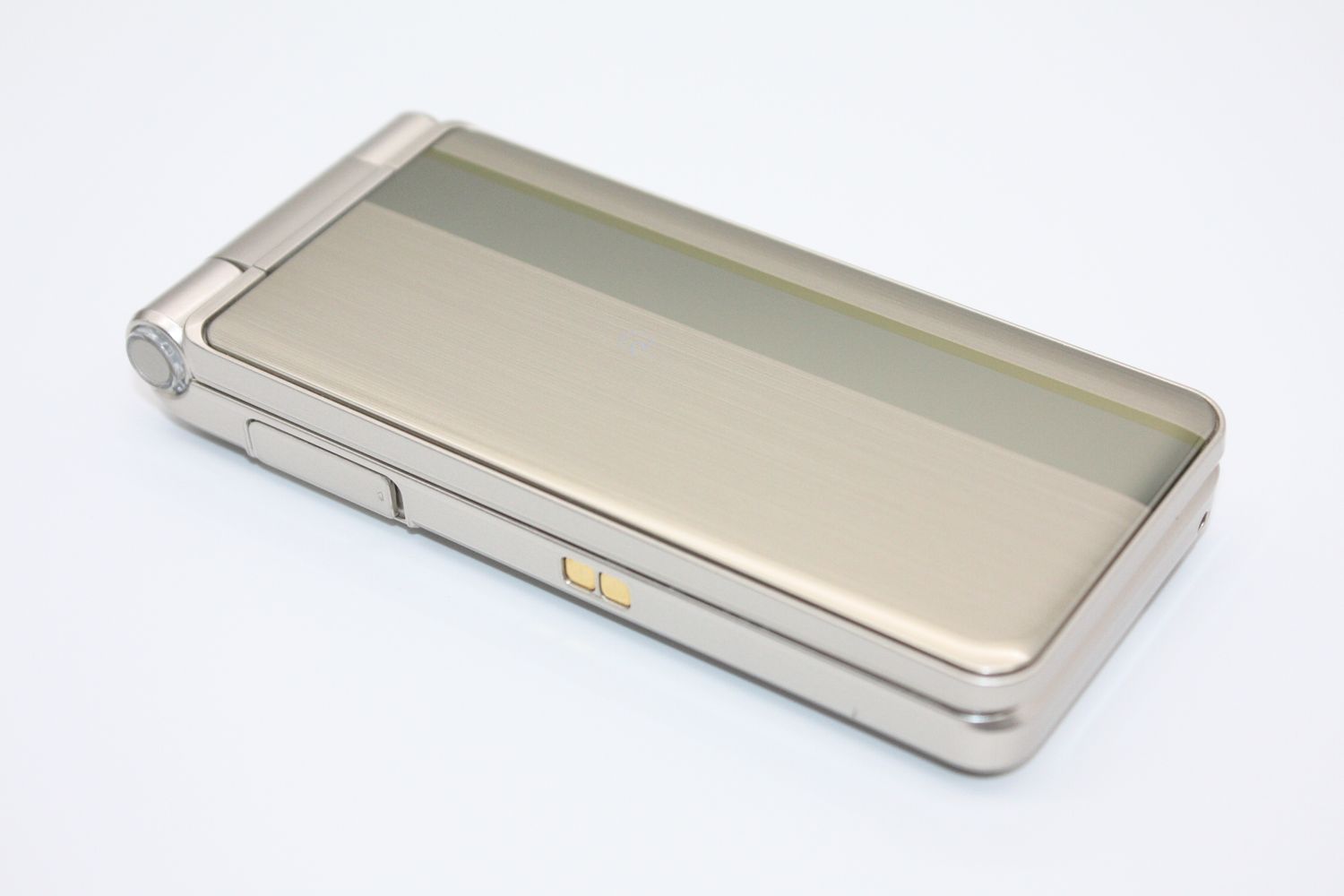 ムスビー｜美品 P-smart ケータイ P-01J SIMフリー ゴールド Aランク【P-smart ケータイ P-01J NTTドコモ】￥ ...