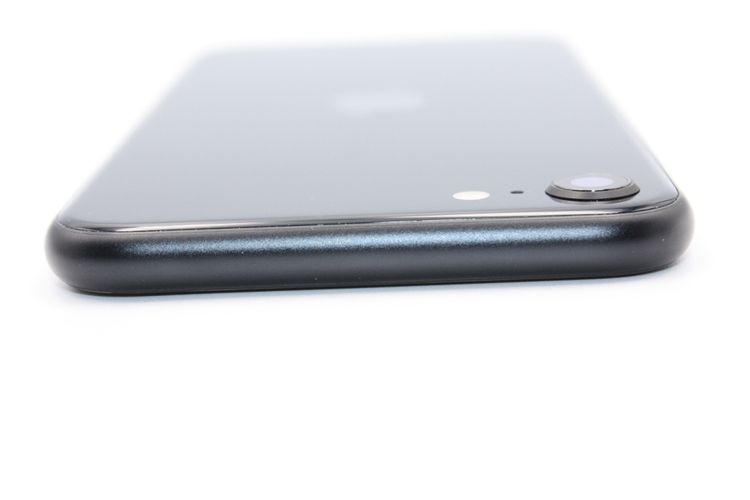 ムスビー｜美品 バッテリー状態良好(100％) iPhone SE 第3世代 64GB SIMフリー【iPhone SE(第3世代) SIM ...