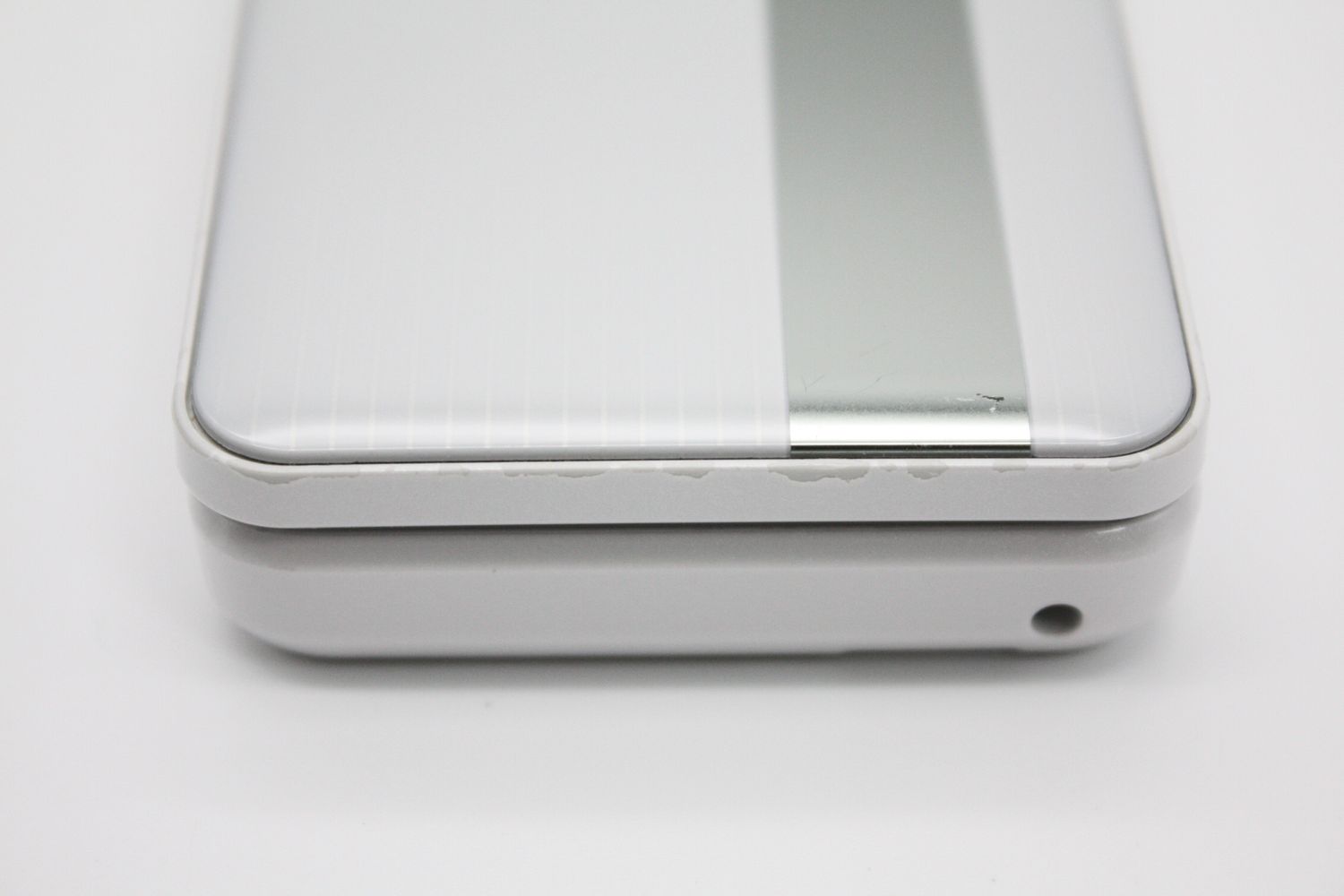 ムスビー｜P-smart ケータイ P-01J SIMフリー ホワイト Bランク【P-smart ケータイ P-01J NTTドコモ】￥5,830