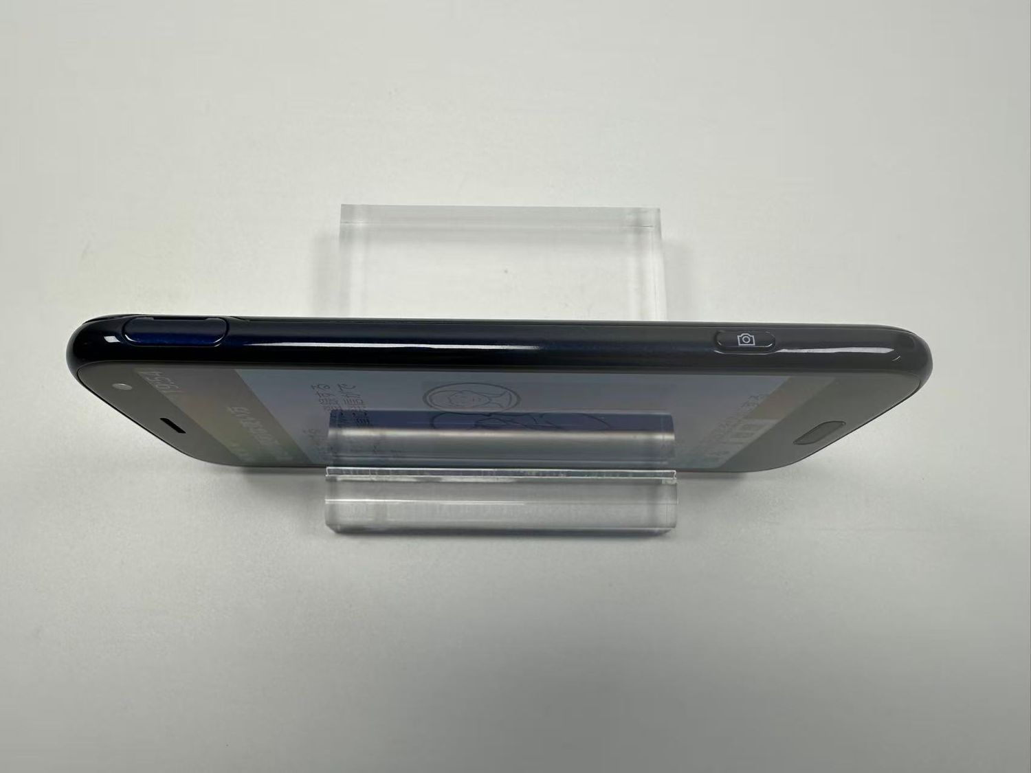 ムスビー｜NTT docomo らくらくスマートフォン F-52B ネイビー【らくらくスマートフォン F-52B NTTドコモ】￥16,000